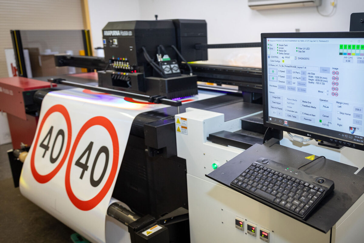 Signmaking – Roadside Services