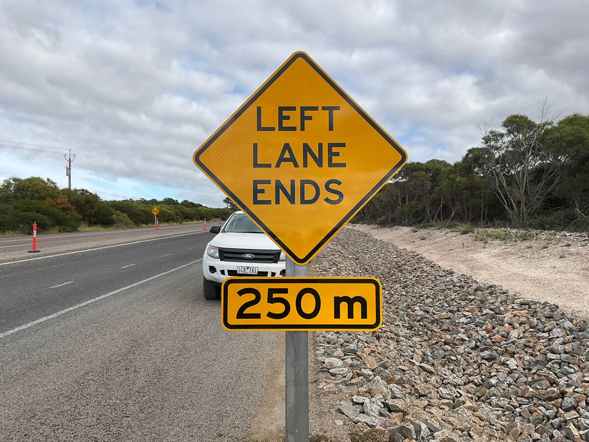 Signage Safety – Roadside Services